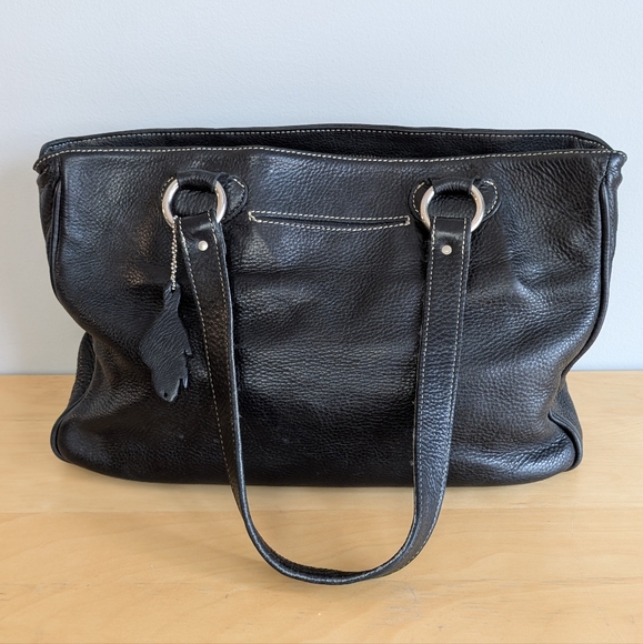 Roots | Bags | Roots Black Leather Shoulder Bag | Poshmark